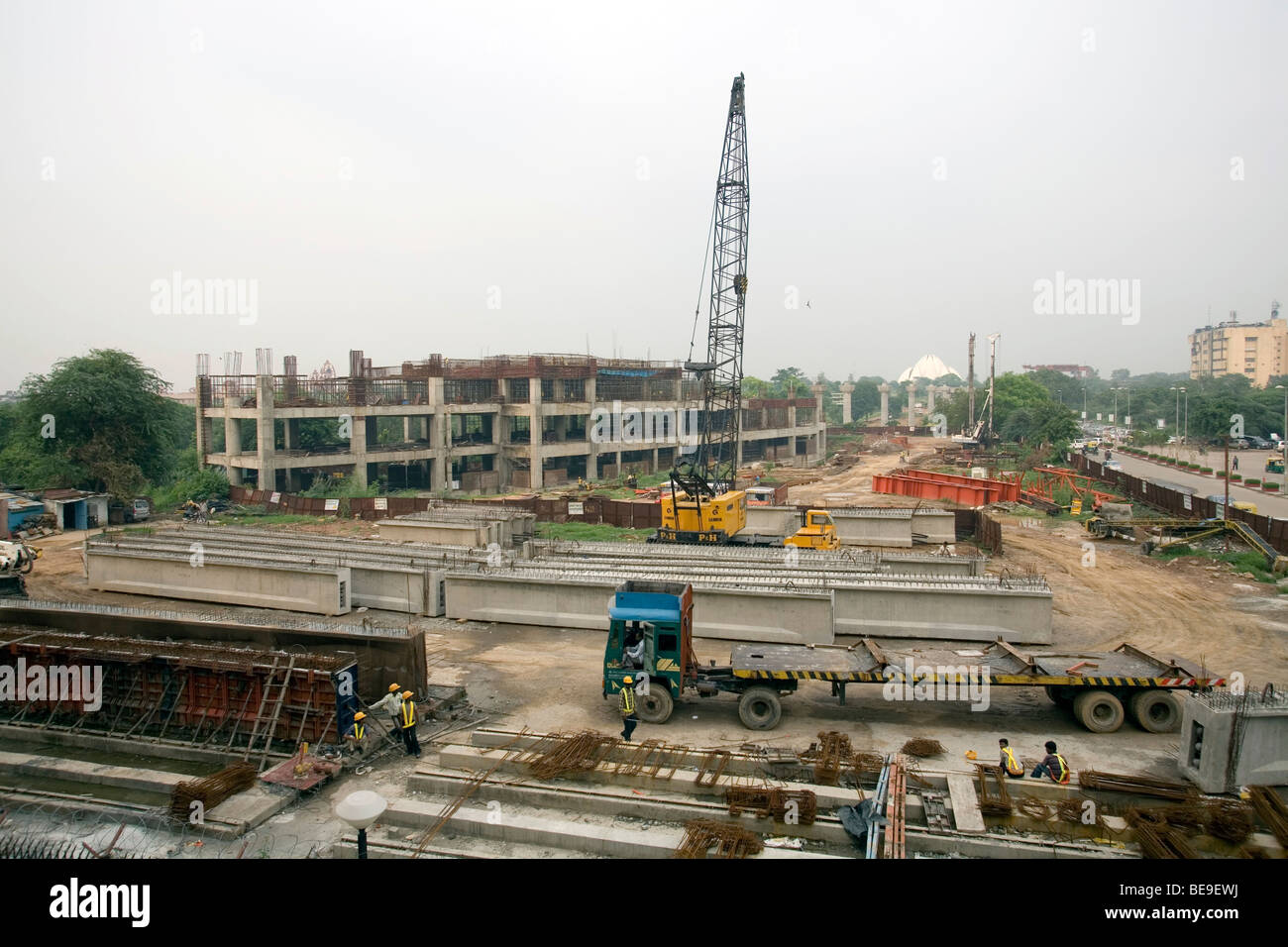 Indian metro construction hi-res stock photography and images - Alamy