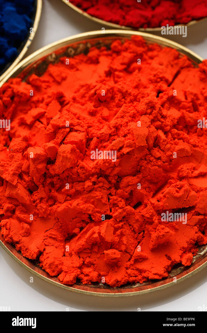 Powder paint hi-res stock photography and images - Alamy