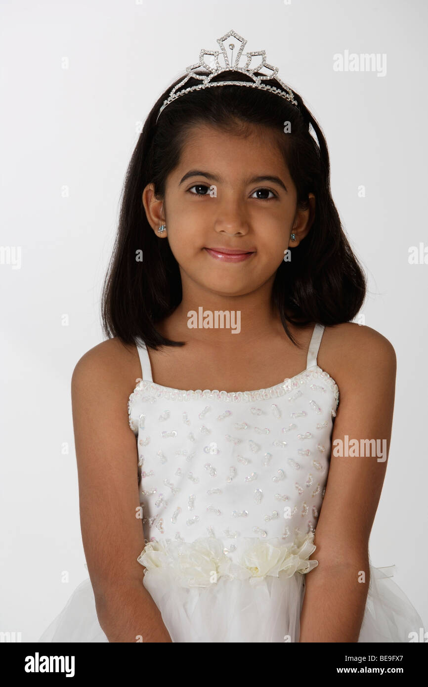 girl dressed like princess Stock Photo - Alamy