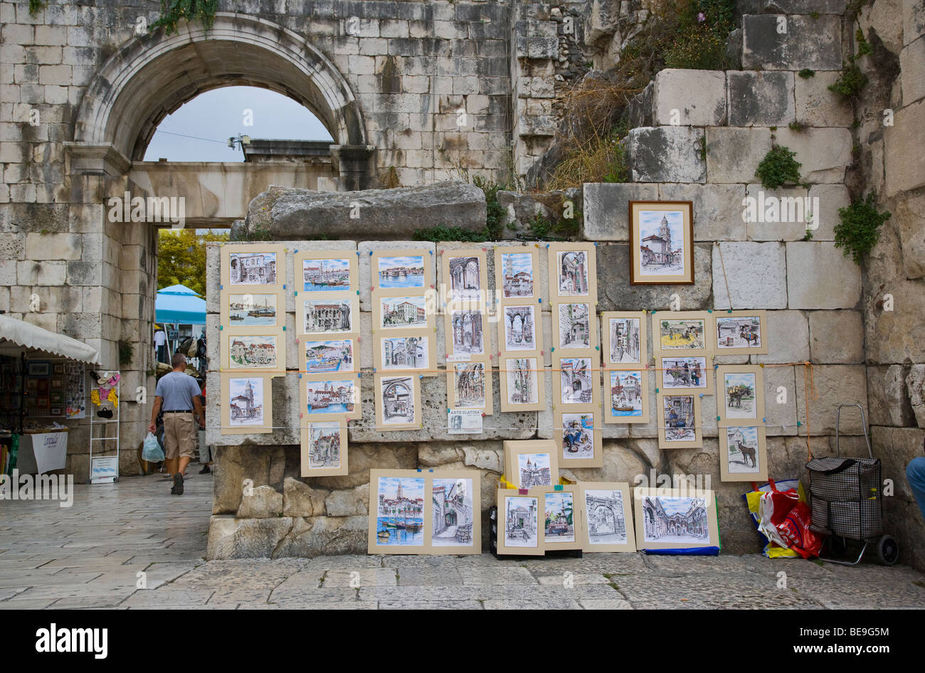 Painting watercolours hi-res stock photography and images - Alamy