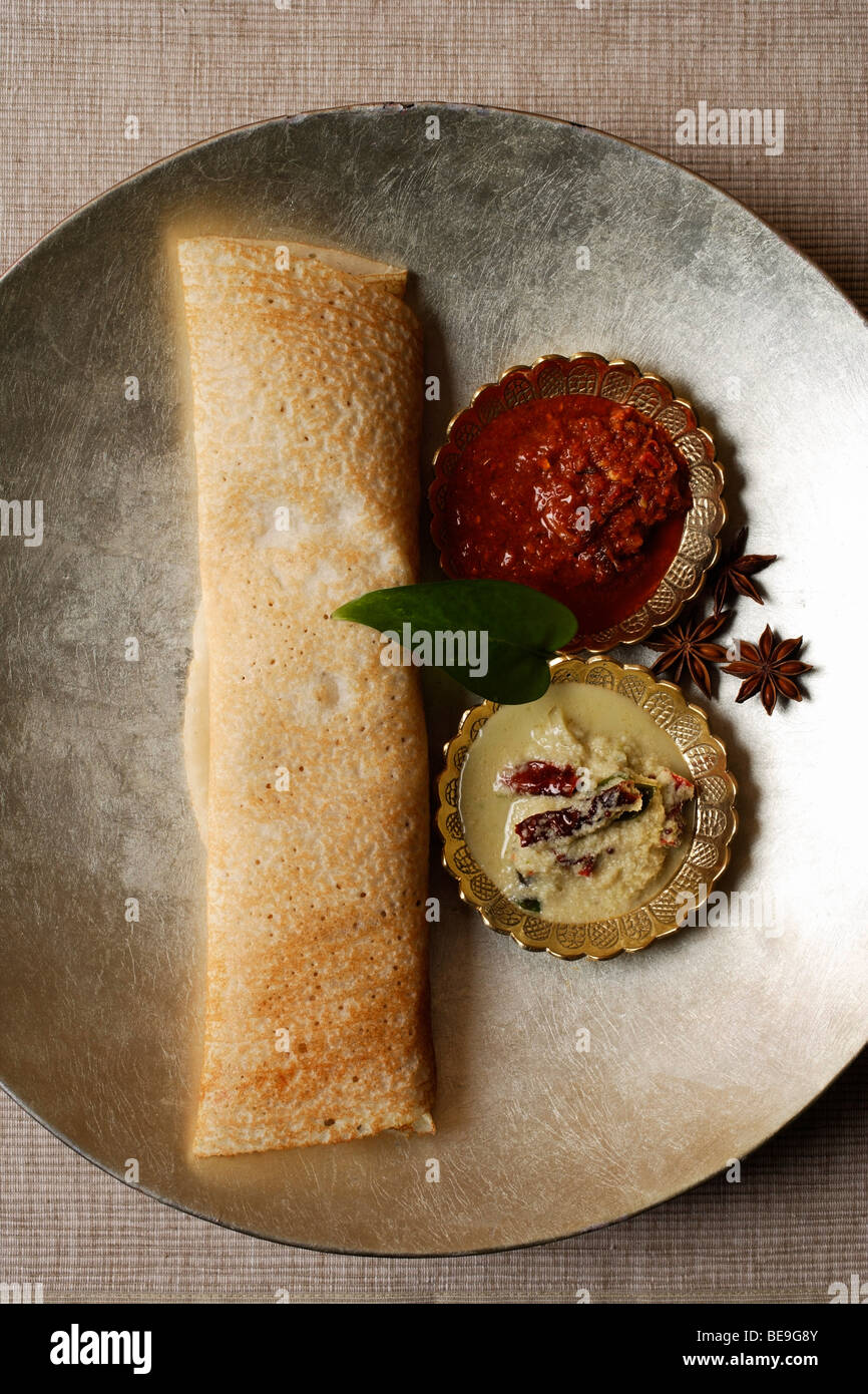 Indian wrap hi-res stock photography and images - Alamy