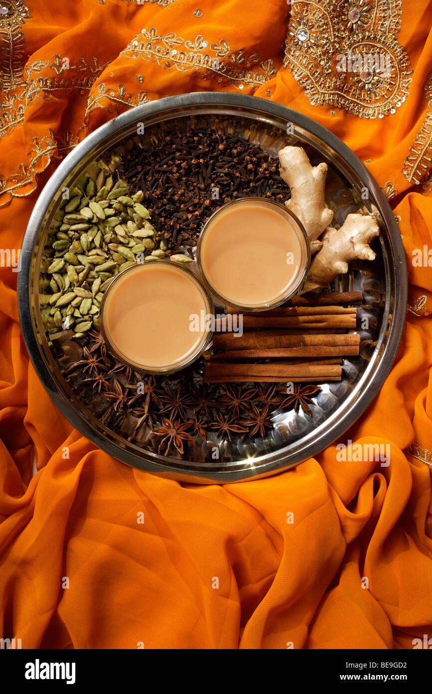 Silver tea tray hi-res stock photography and images - Alamy