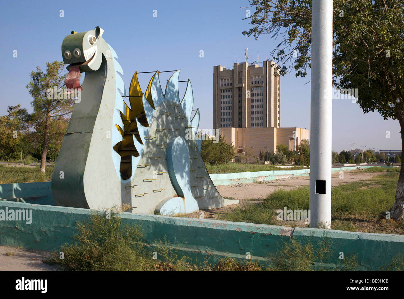 Bukhara (Uzbekistan) : Soviet park Stock Photo - Alamy