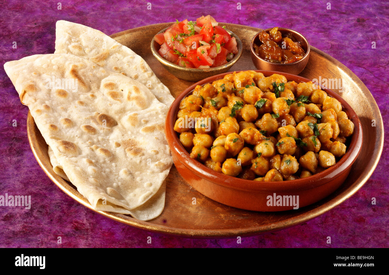 INDIAN CHICKPEA CURRY CHANNA MASALA Stock Photo - Alamy