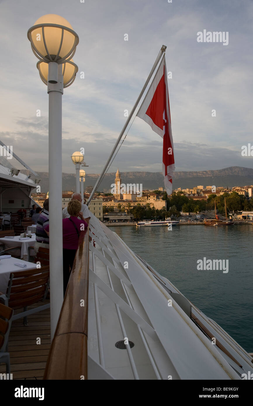 Stern of ship hi-res stock photography and images - Alamy
