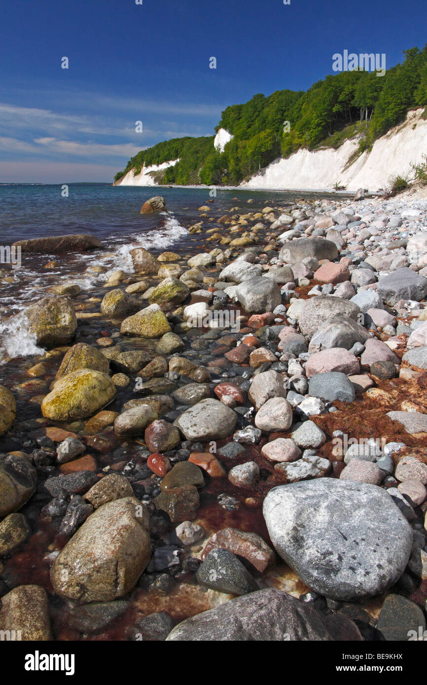 Chalk cliff coast hi-res stock photography and images - Alamy