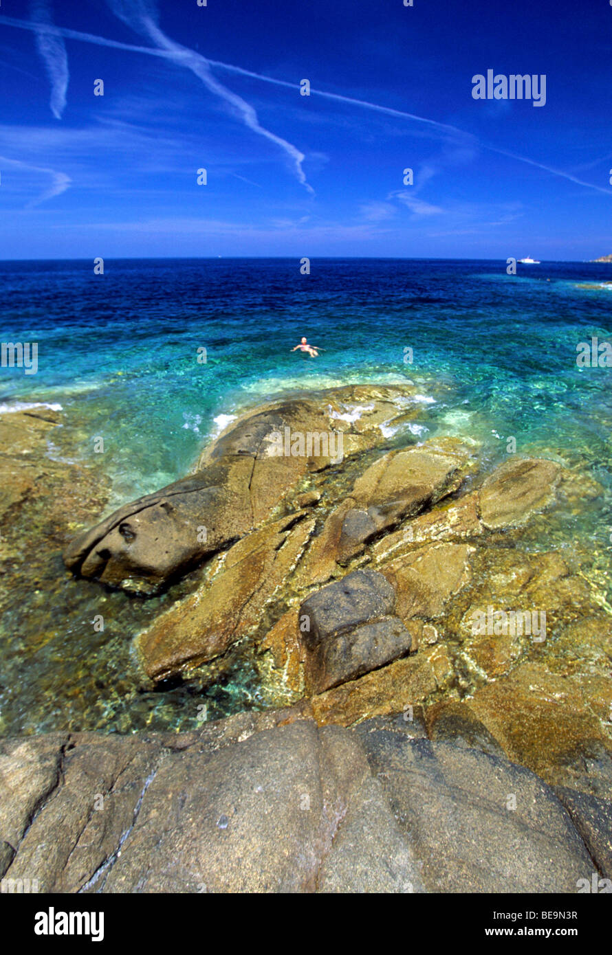 Italy giglio beach hi-res stock photography and images - Alamy