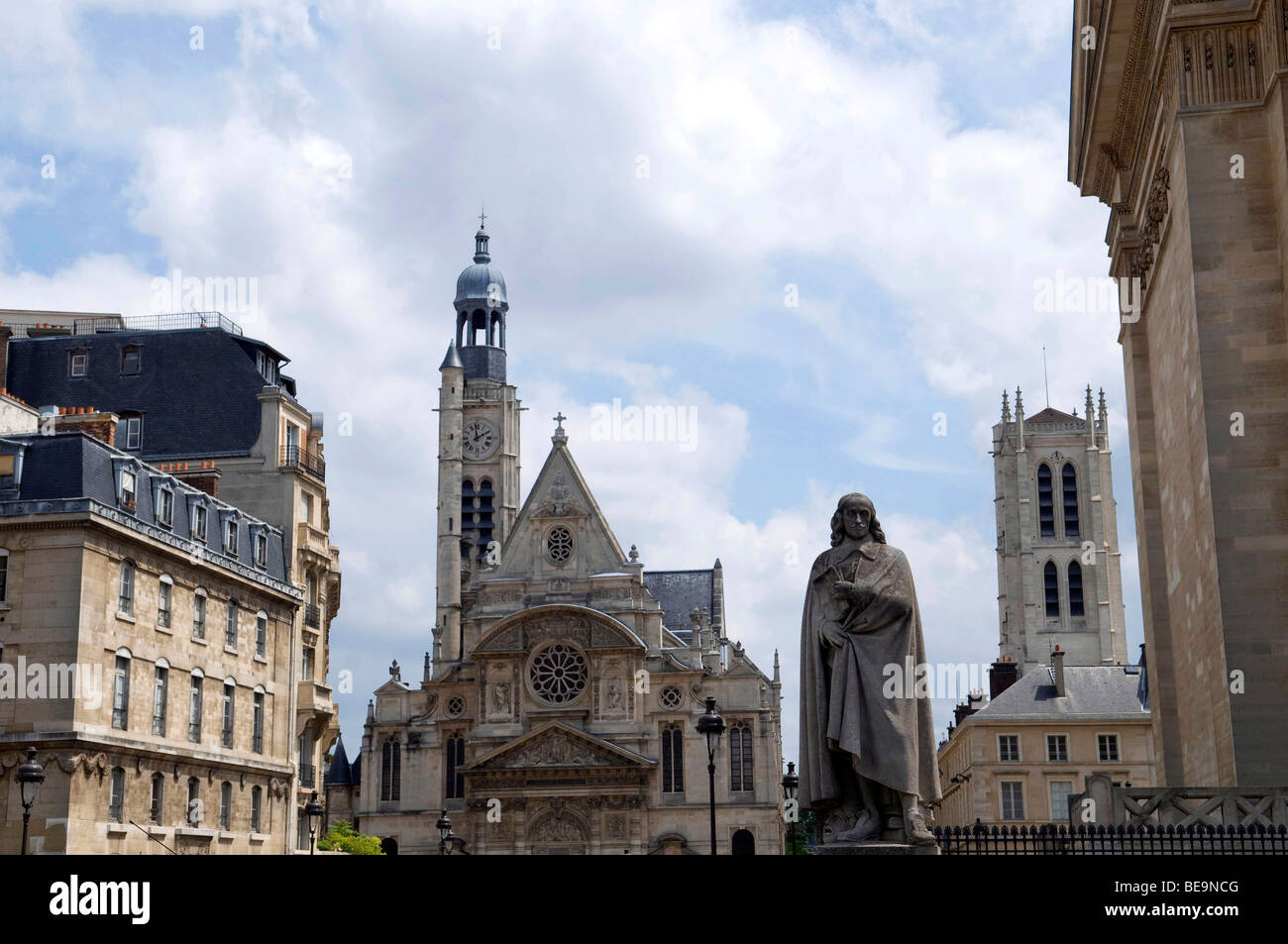 Latin entertainment hi-res stock photography and images - Alamy