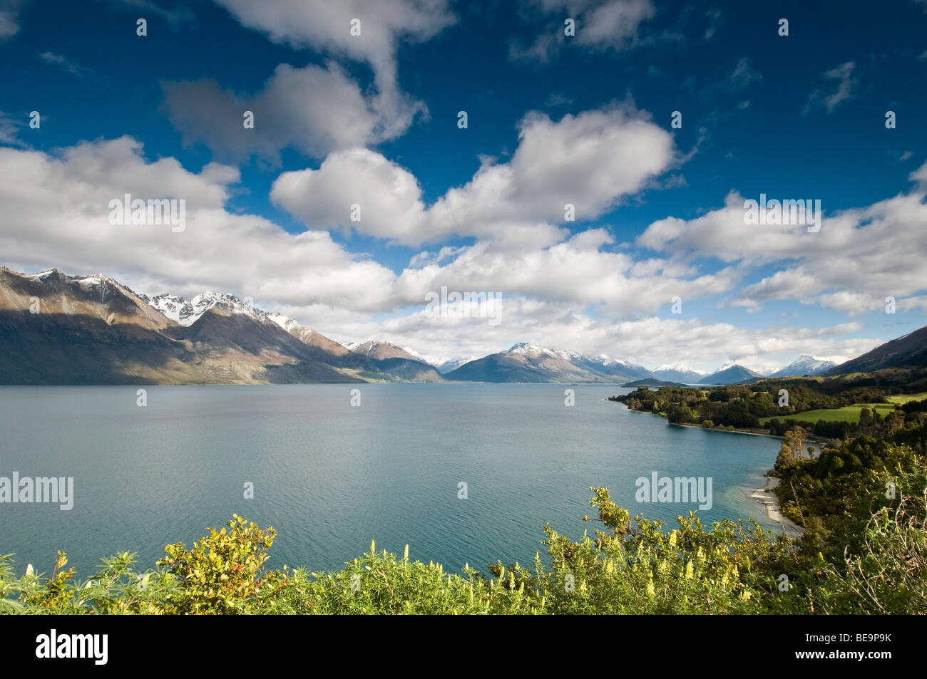 Morning Views of Lake Wakitipu, Kinloch, Southern Otago, South Island ...