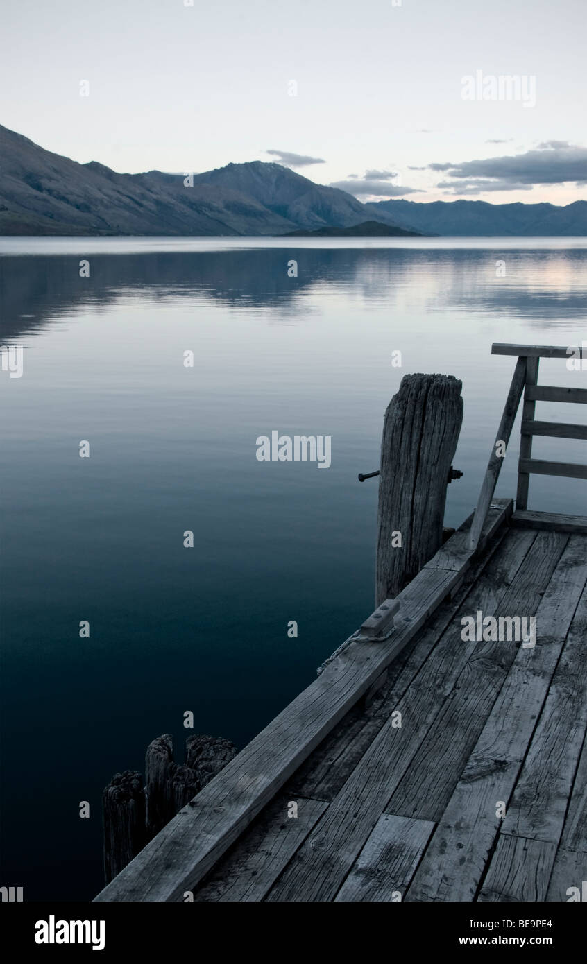 Kinloch south island hi-res stock photography and images - Alamy