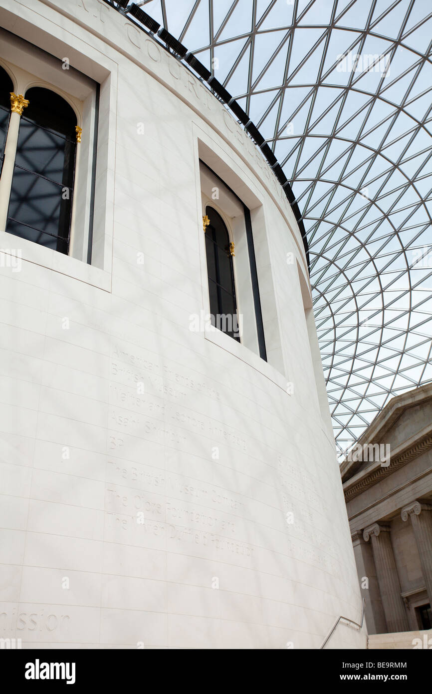 British museum london ceiling hi-res stock photography and images - Alamy