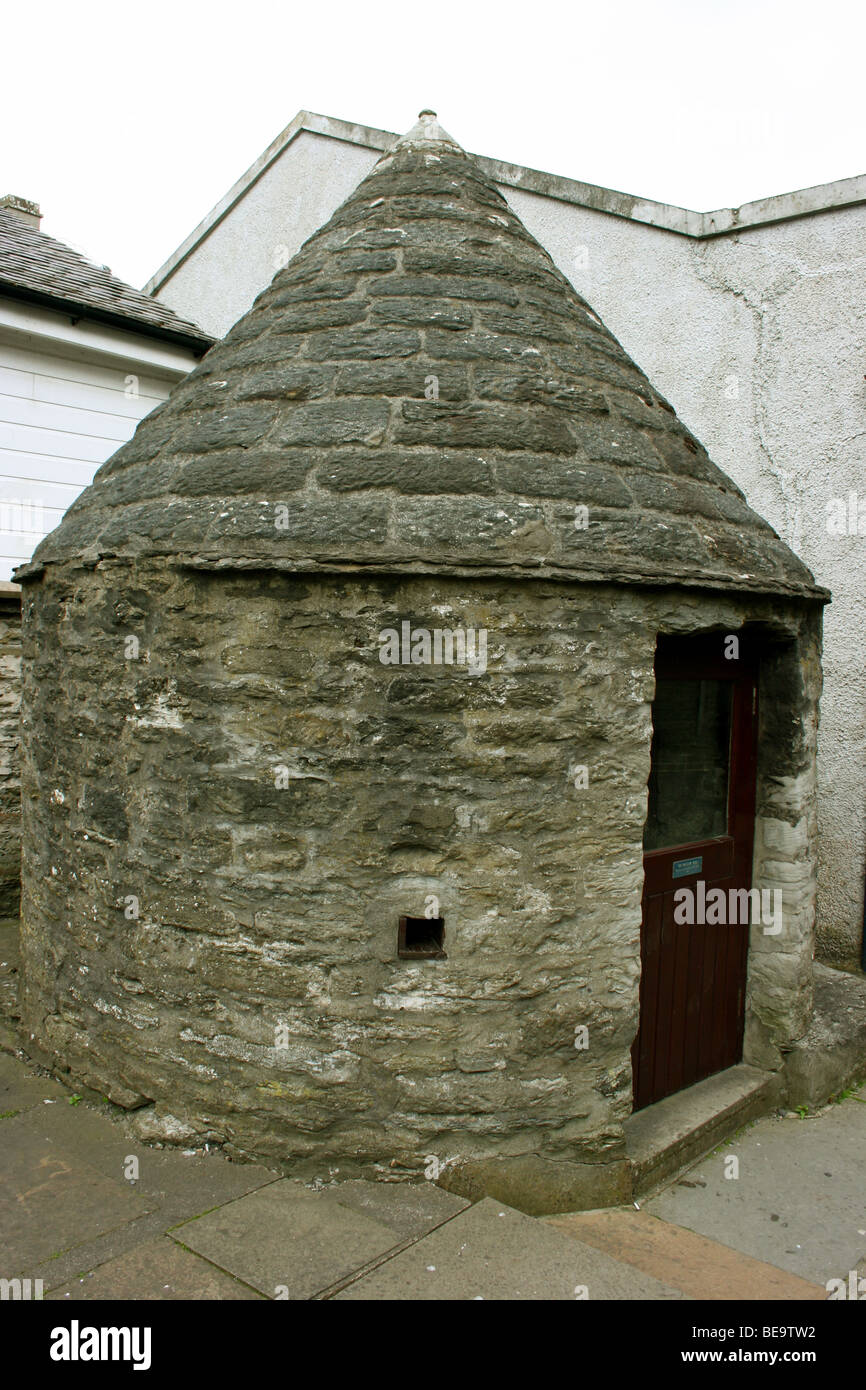 Meadow well hi-res stock photography and images - Alamy