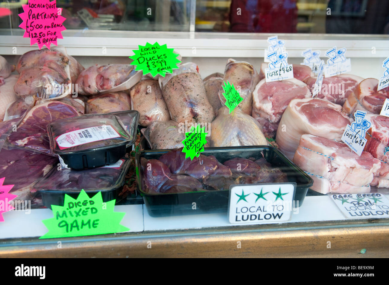 Butchers window hi-res stock photography and images - Alamy
