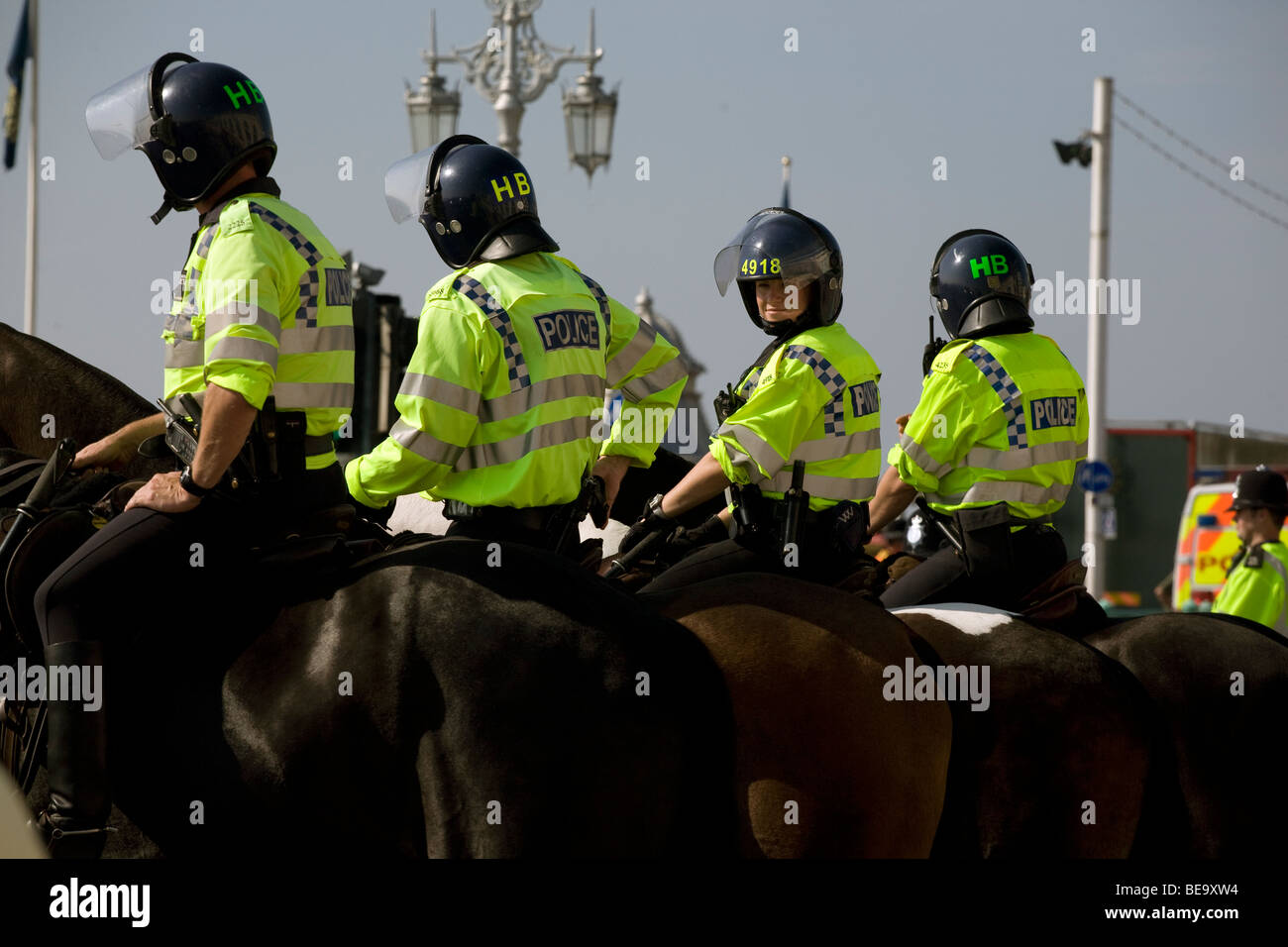 Police horses in riot gear hi-res stock photography and images - Alamy