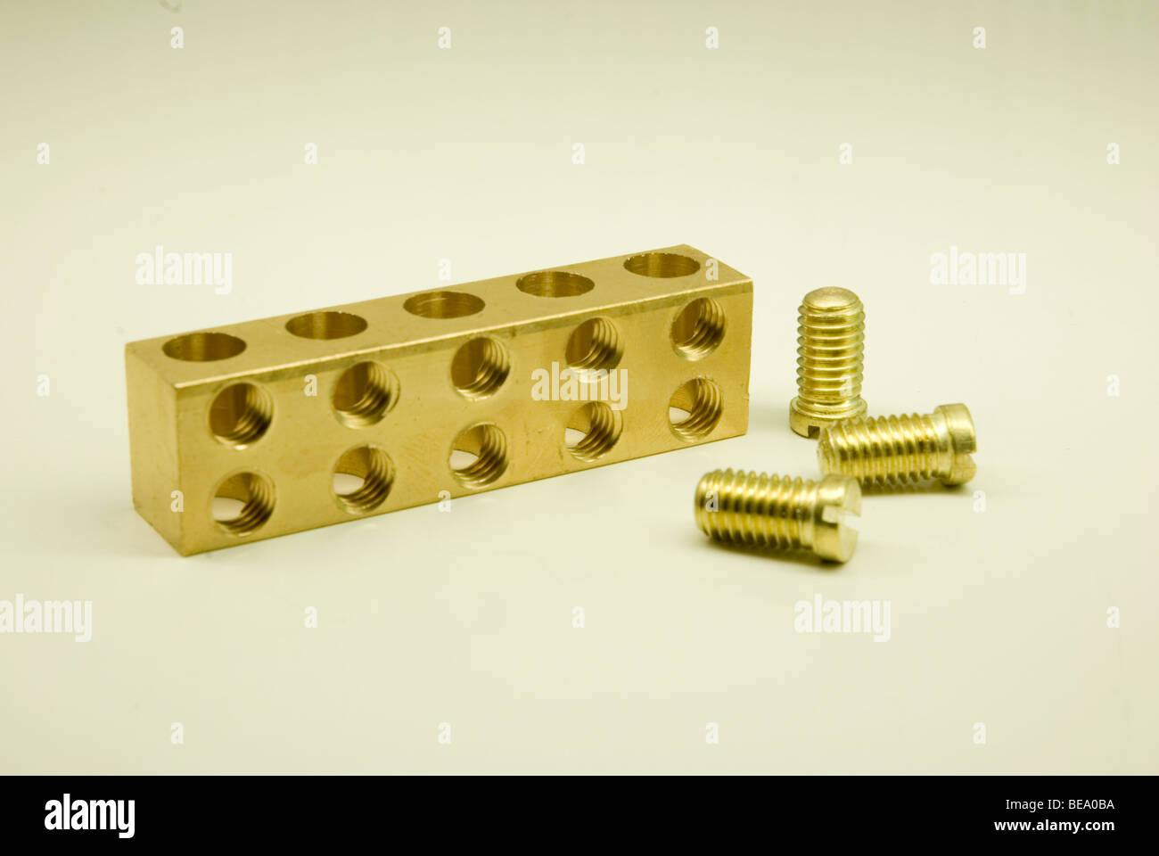 brass screw block Stock Photo - Alamy