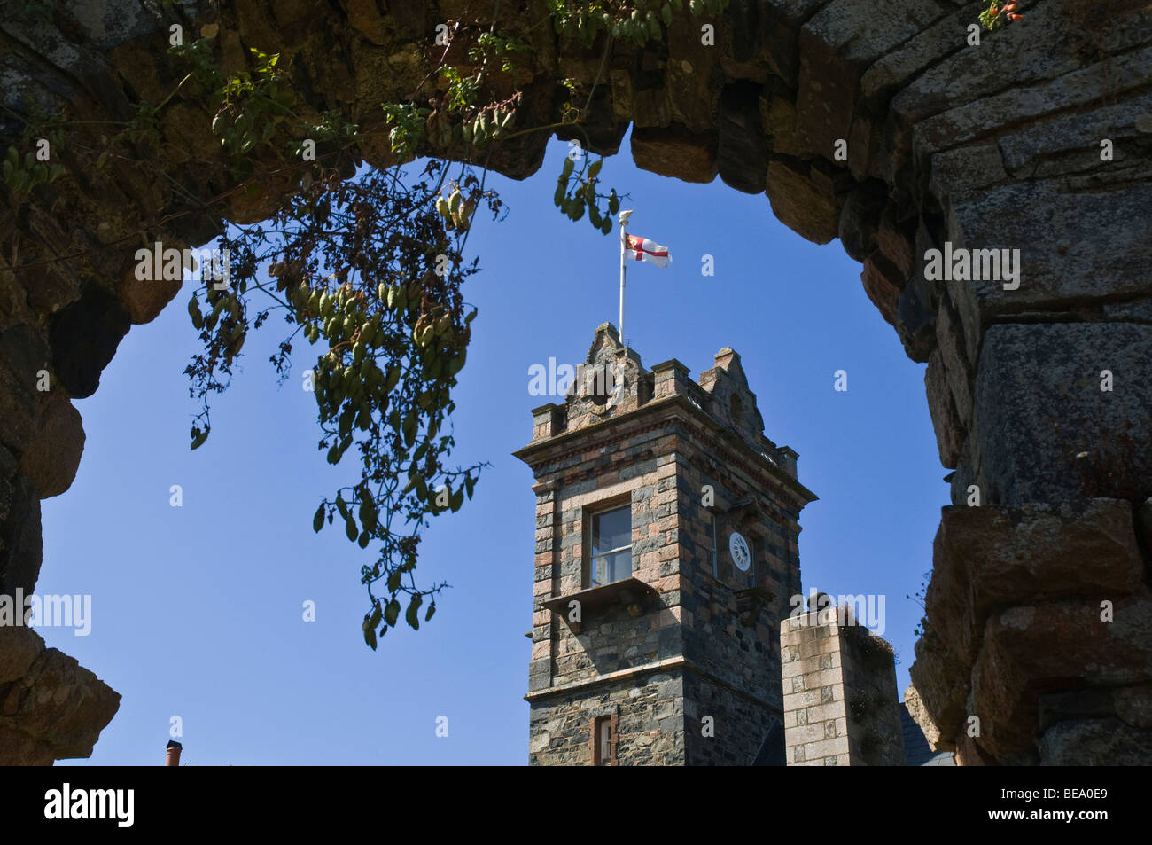 dh LA SEIGNEURIE SARK ISLAND Seigneurie Gardens house signalling tower ...