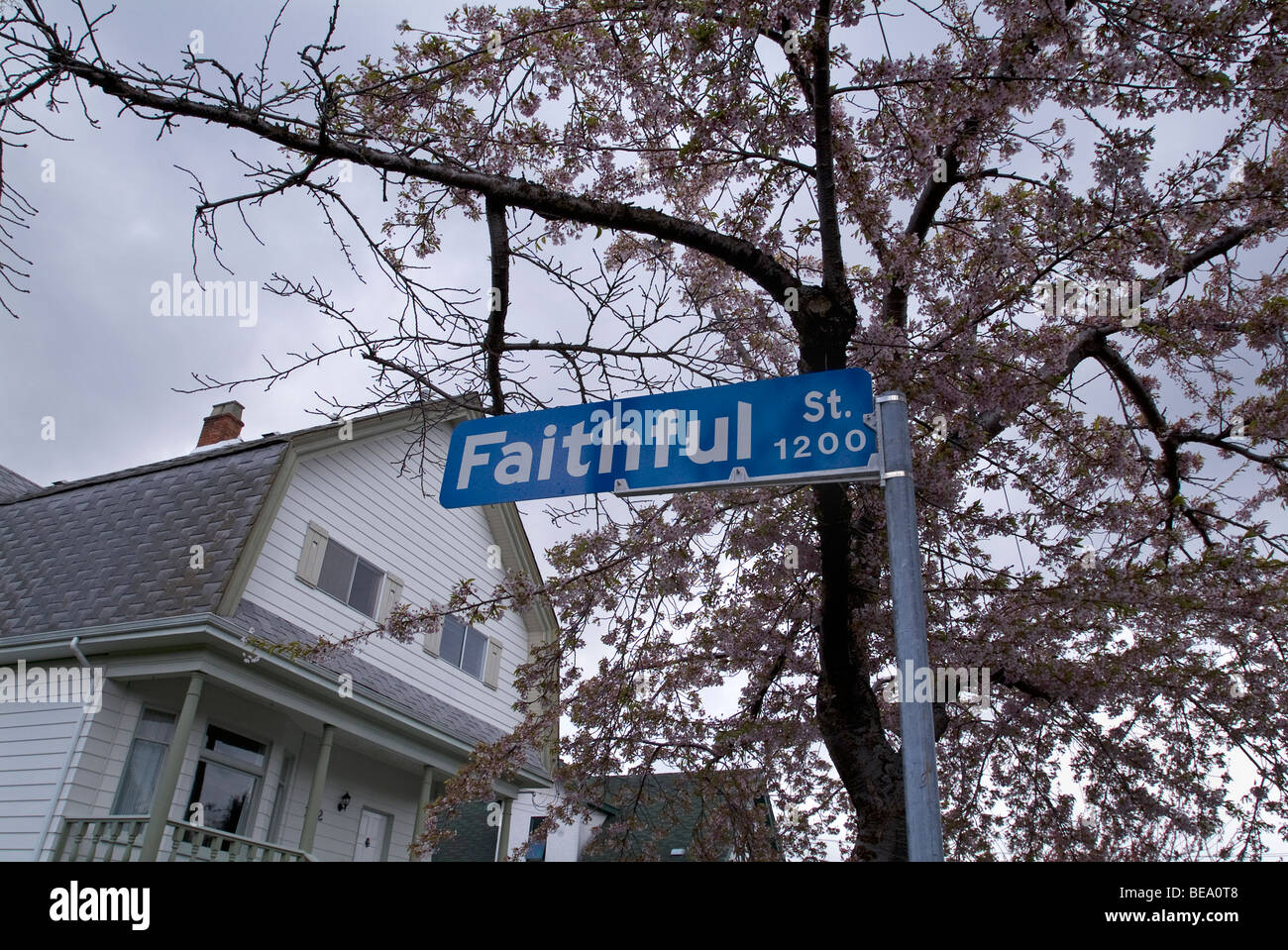 "Faithful" residential street sign Stock Photo - Alamy