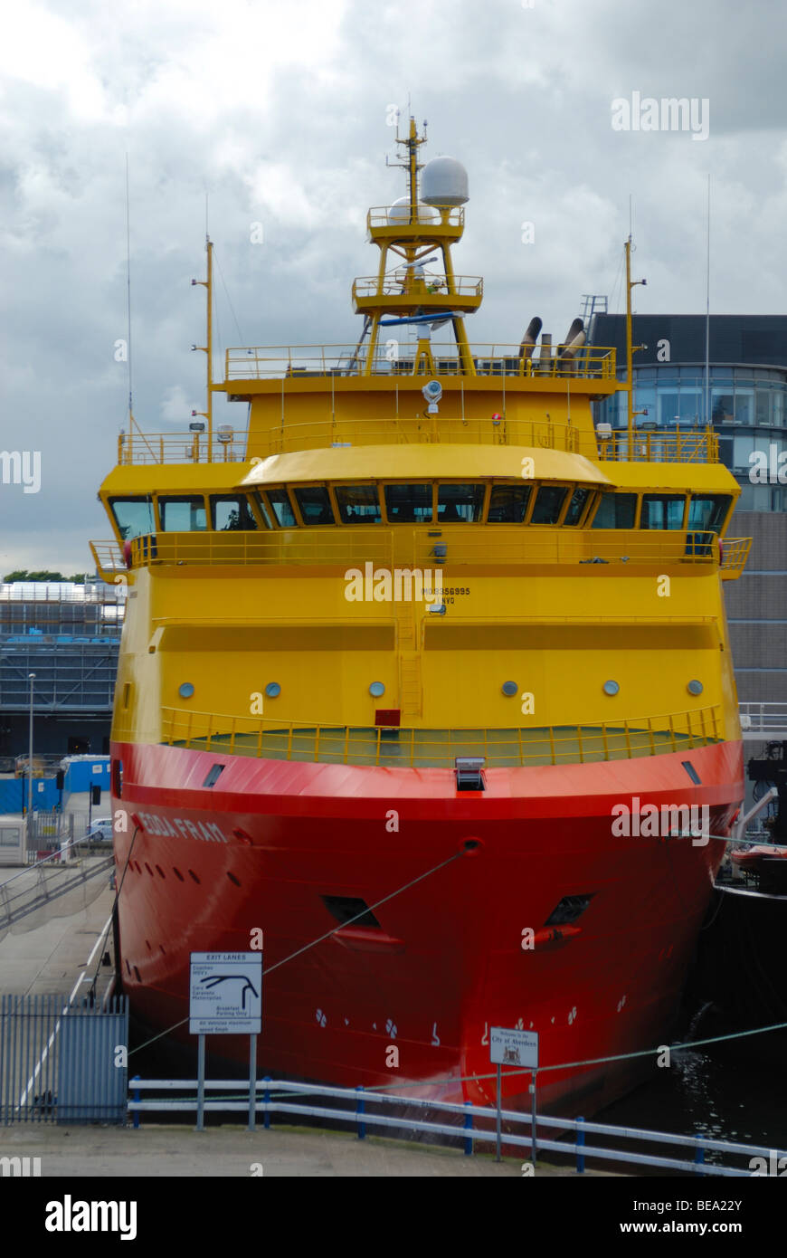 Oil rig supply boat, Aberdeen harbour, Scotland Stock Photo - Alamy
