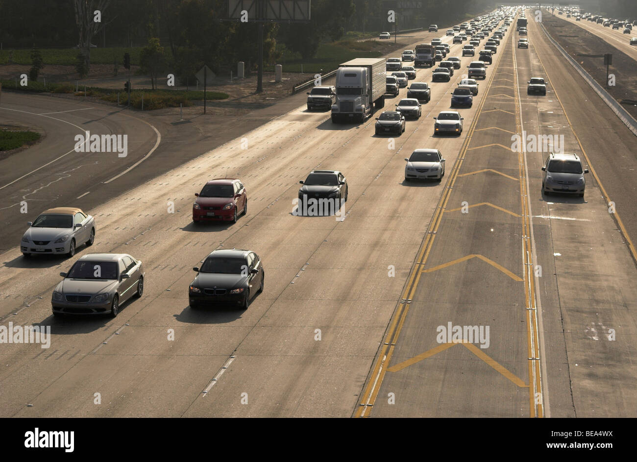 Rush hour highway traffic Stock Photo - Alamy