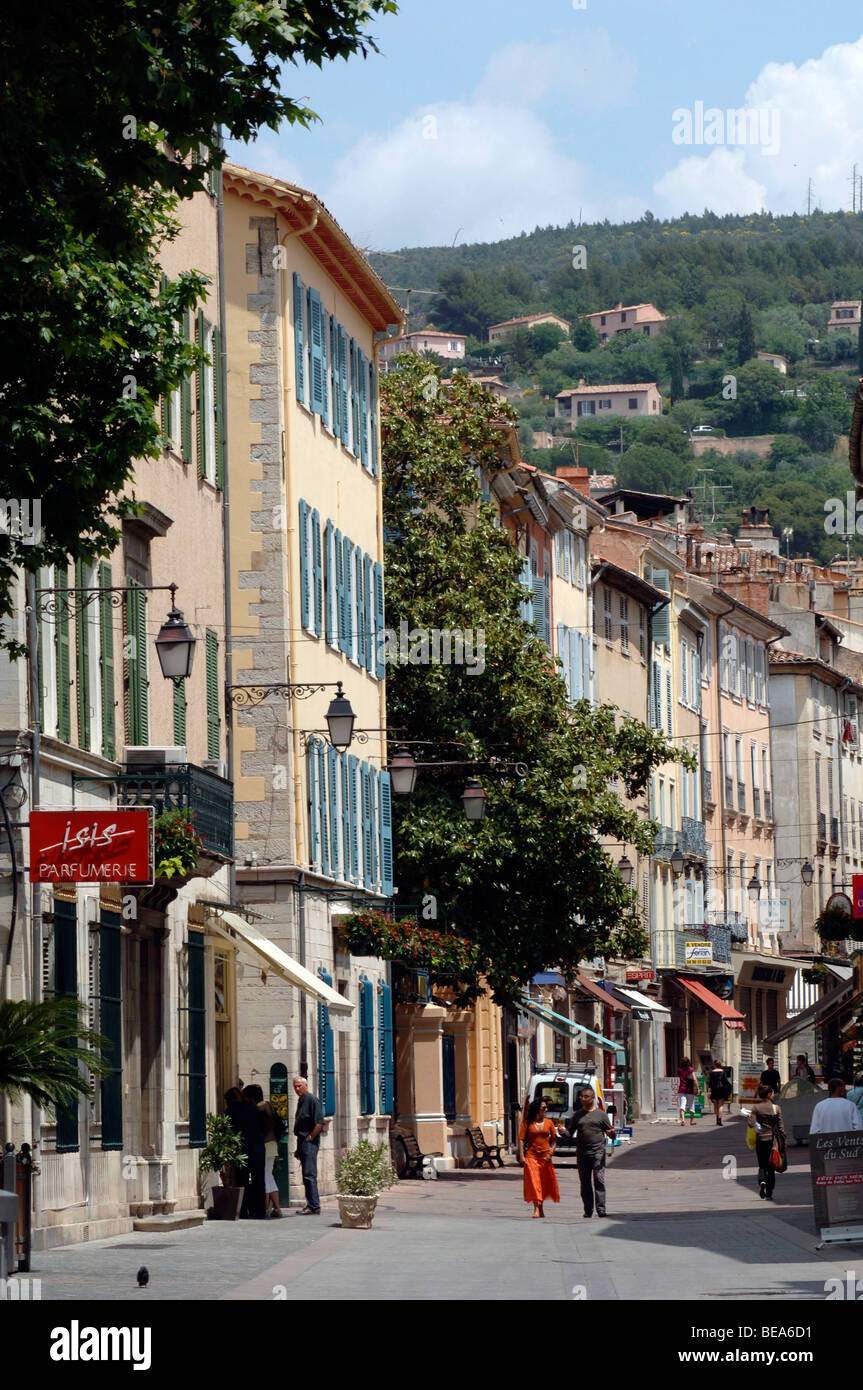 83 precinct hi-res stock photography and images - Alamy