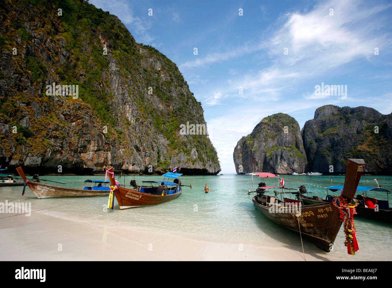 Thailand: beach of Koh Phi Phi island Stock Photo - Alamy