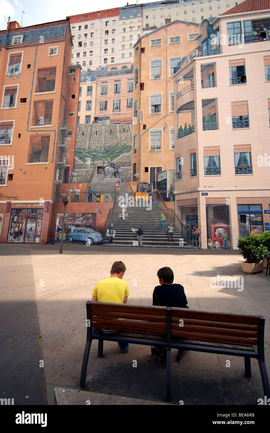 Le mur des canuts hi-res stock photography and images - Alamy