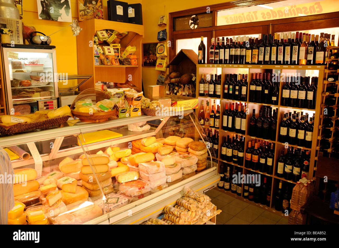 Menorca cheese wine hi-res stock photography and images - Alamy