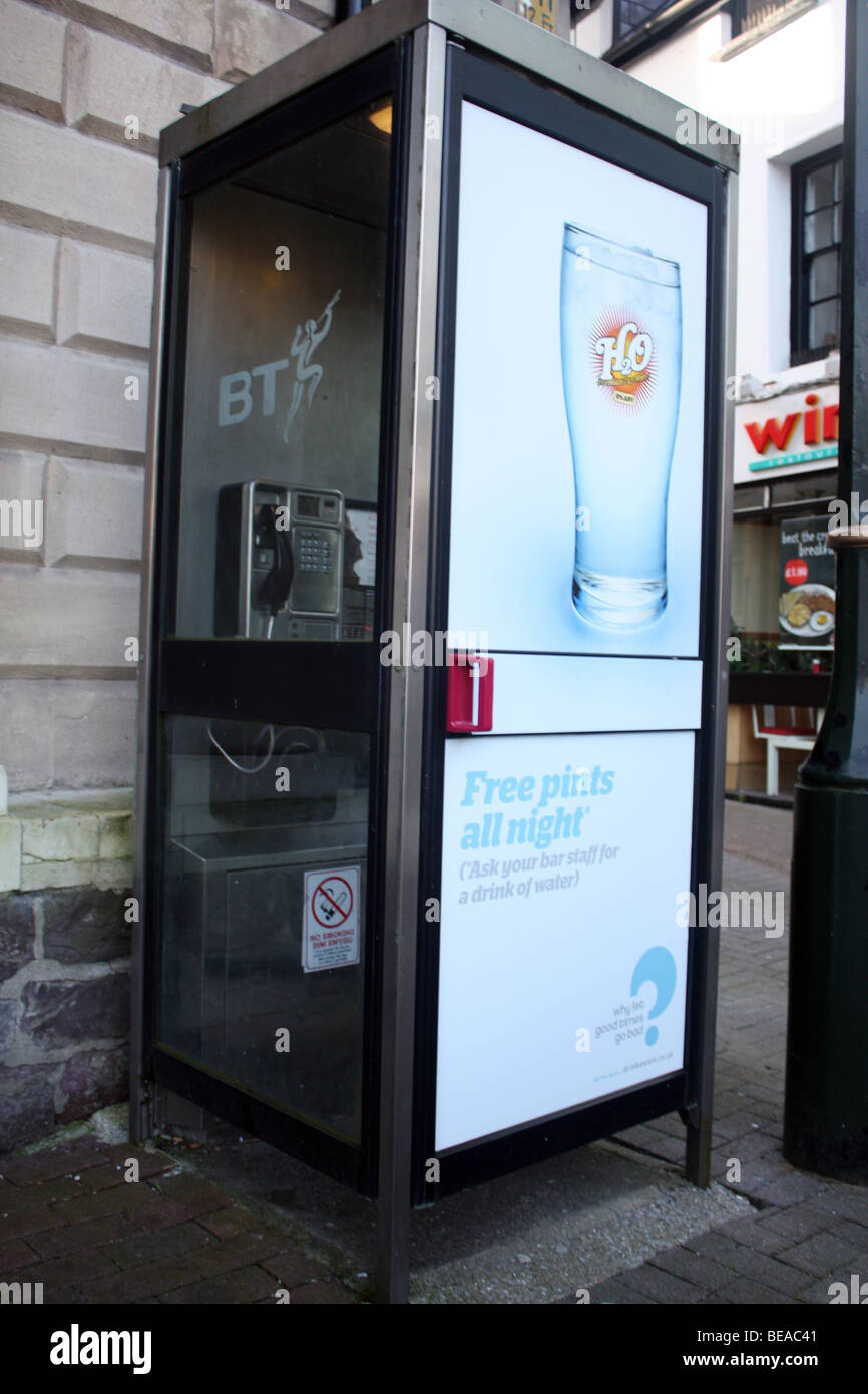 Drink responsibly ad hi-res stock photography and images - Alamy