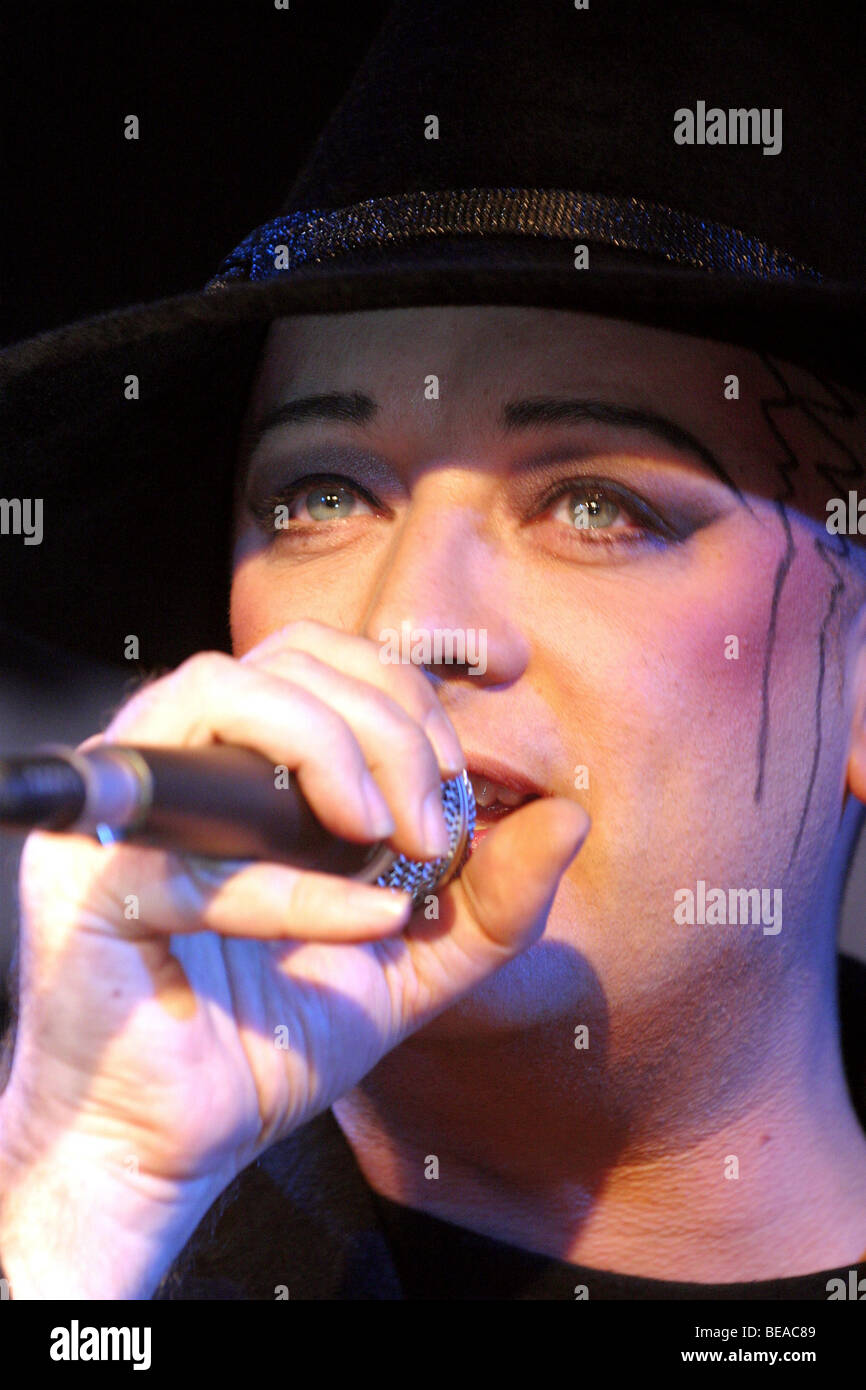 Boy george hi-res stock photography and images - Alamy