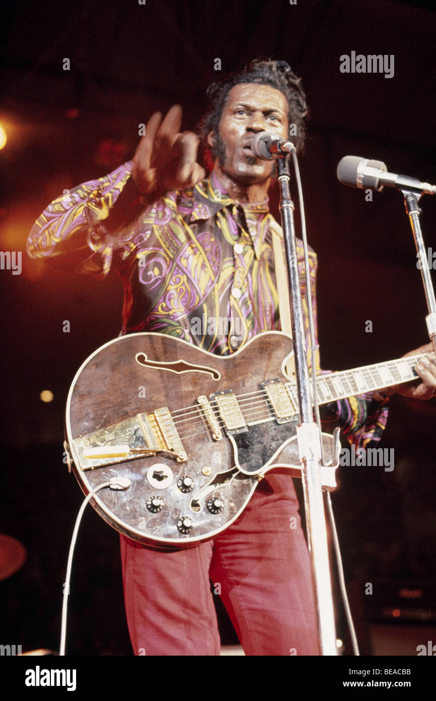 Chuck berry us rock musician hi-res stock photography and images - Alamy
