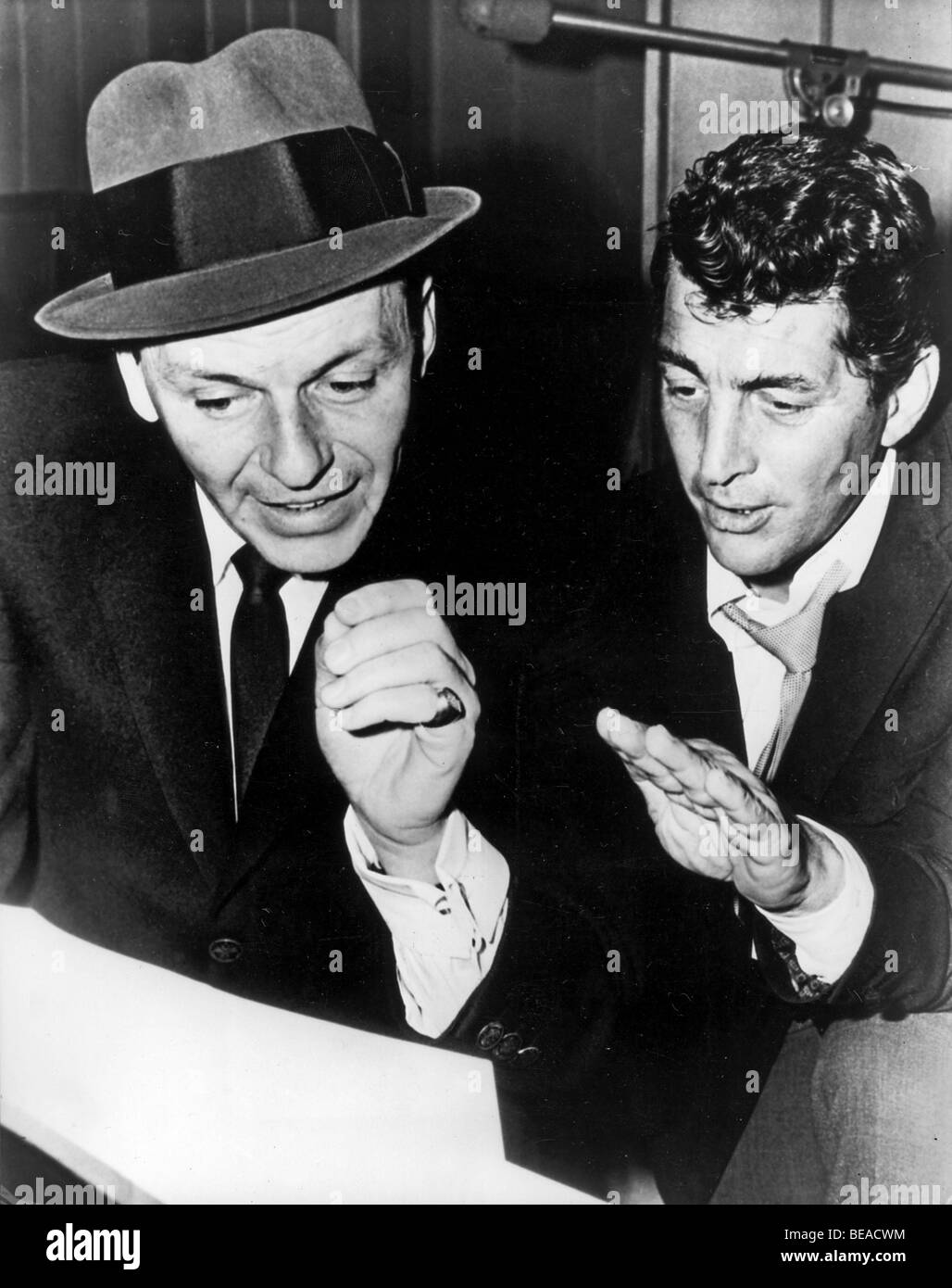 Frank Sinatra And Dean Martin Stock Photos & Frank Sinatra And Dean ...