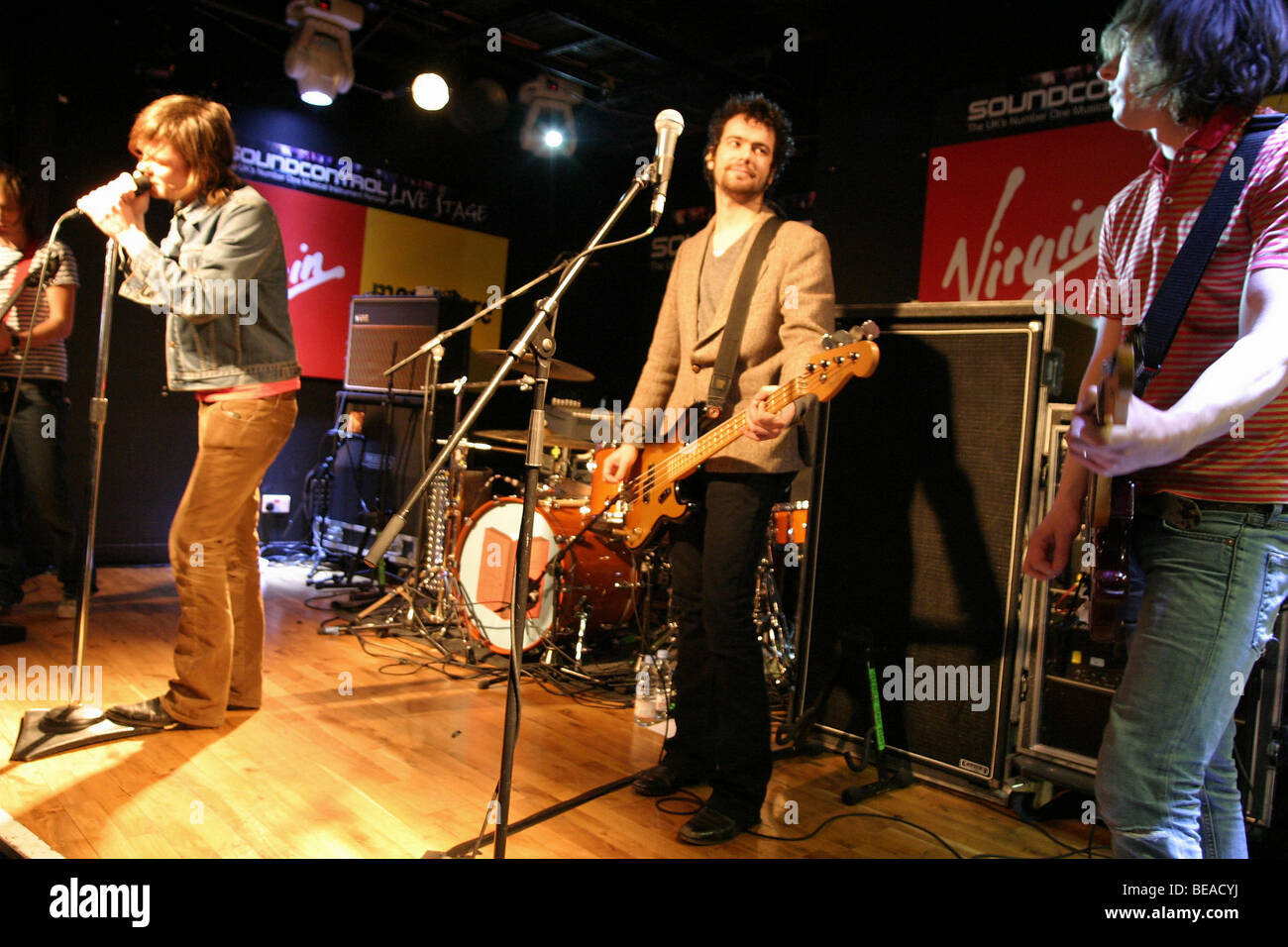 Idlewild band hi-res stock photography and images - Alamy