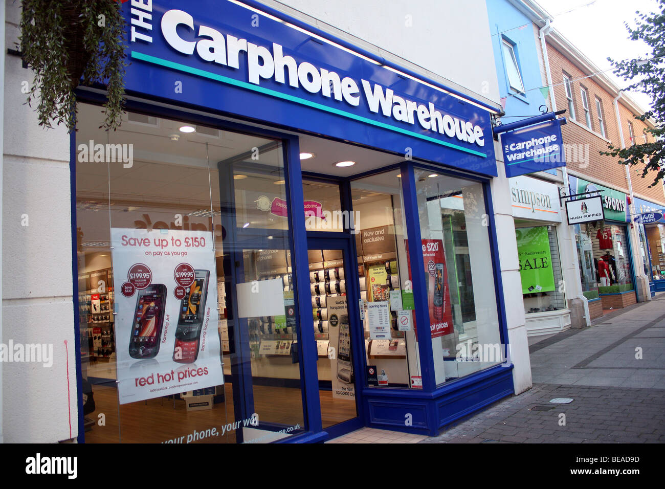Carphone warehouse mobile phone hi-res stock photography and images - Alamy