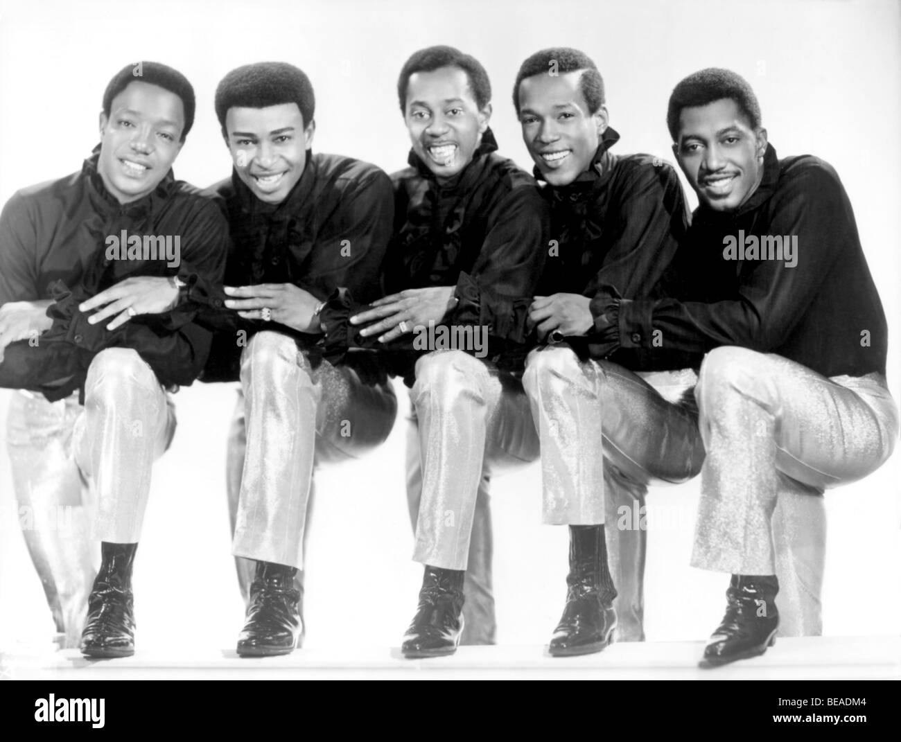 The temptations 1965 hi-res stock photography and images - Alamy