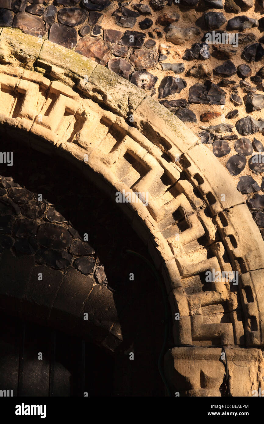 Carved stone arch hi-res stock photography and images - Alamy