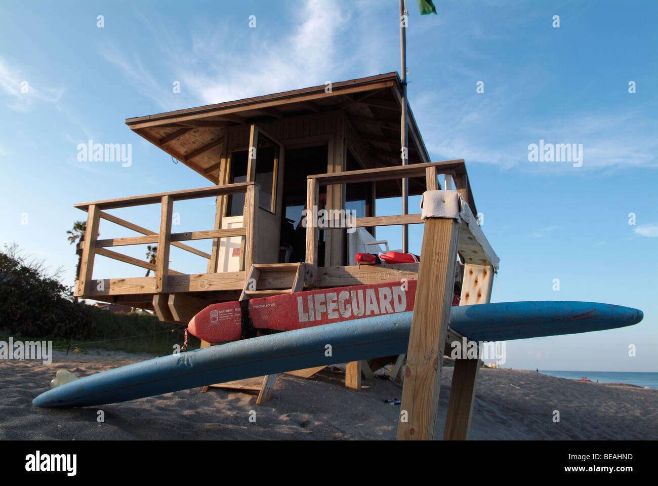 Lifeguard booth on sandy beach, Jupiter, Florida Stock Photo - Alamy