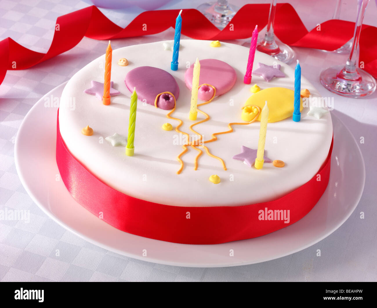 BIRTHDAY PARTY CAKE Stock Photo - Alamy