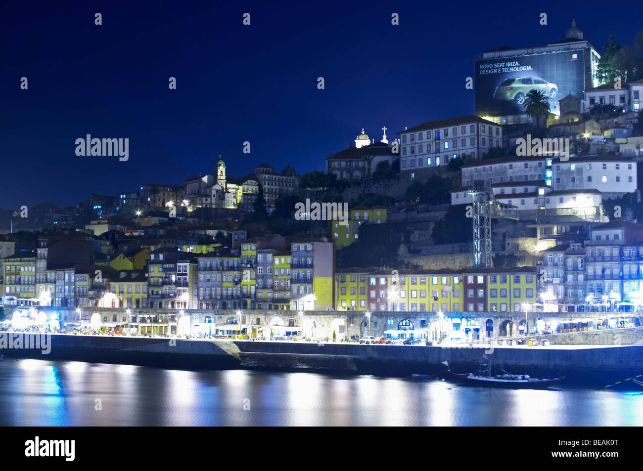 cais da ribeira porto portugal Stock Photo - Alamy