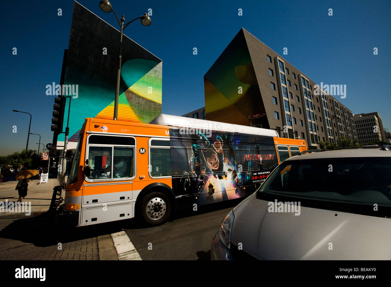 Traffic at the corner of Wilshire and Vermont. Los Angeles, California ...