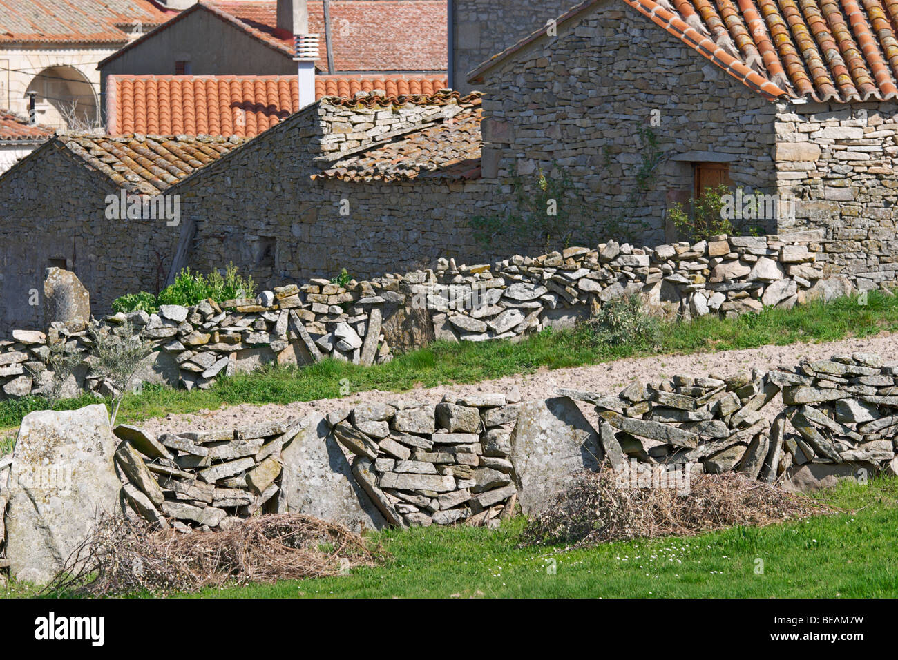 Stone walls bodega la setera hi-res stock photography and images - Alamy