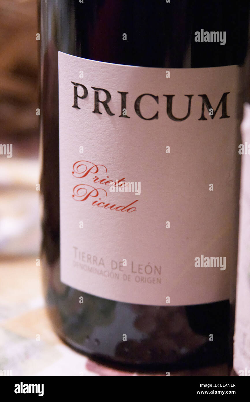 prieto picudo Pricum bottle Bodegas Margon, DO Tierra de Leon ...