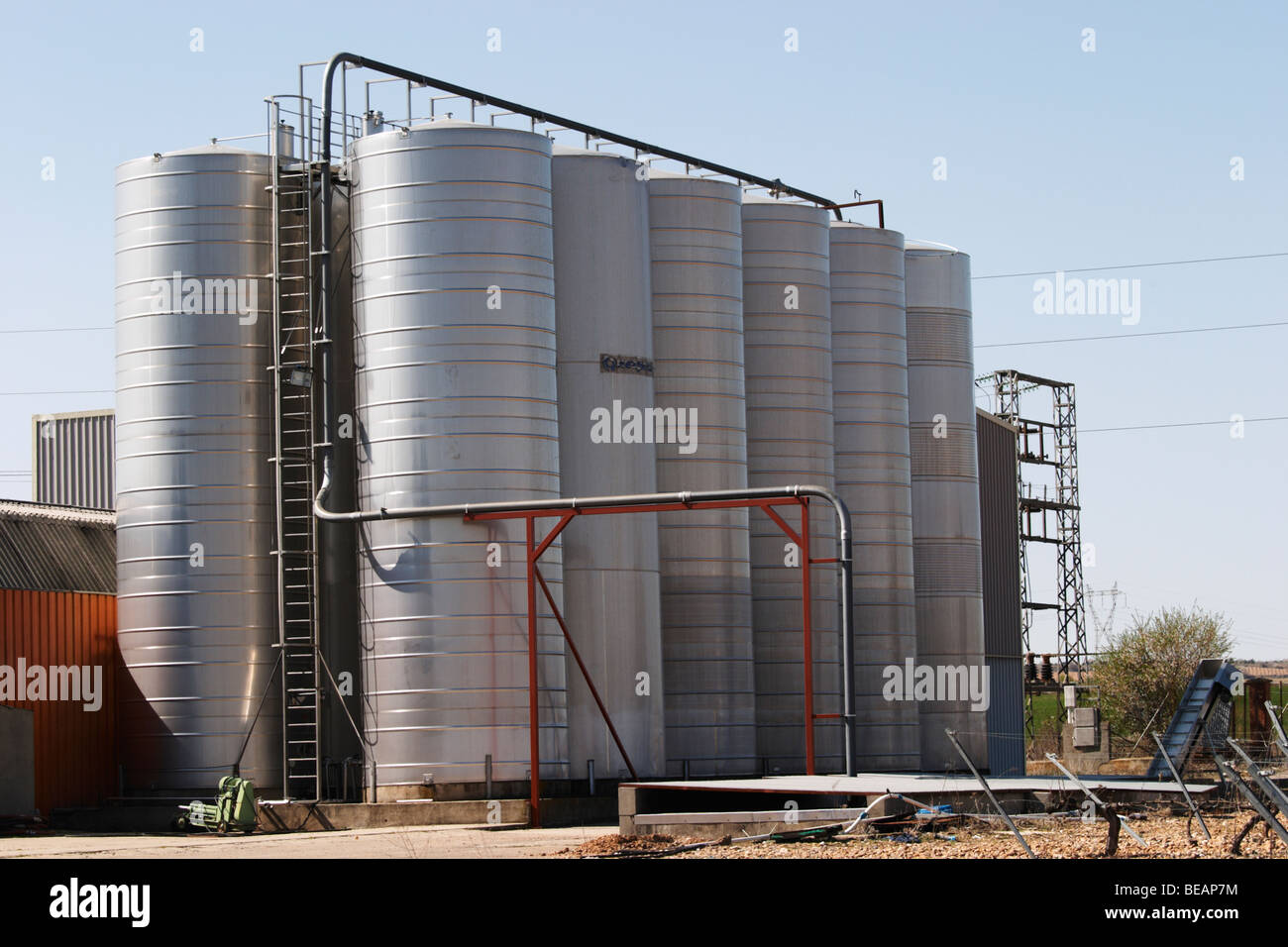 Silos for storing wine hi-res stock photography and images - Alamy