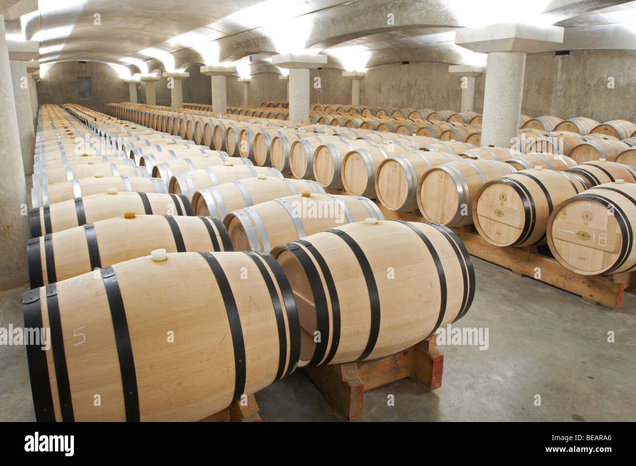 Bordeaux france wine cellar High Resolution Stock Photography and ...