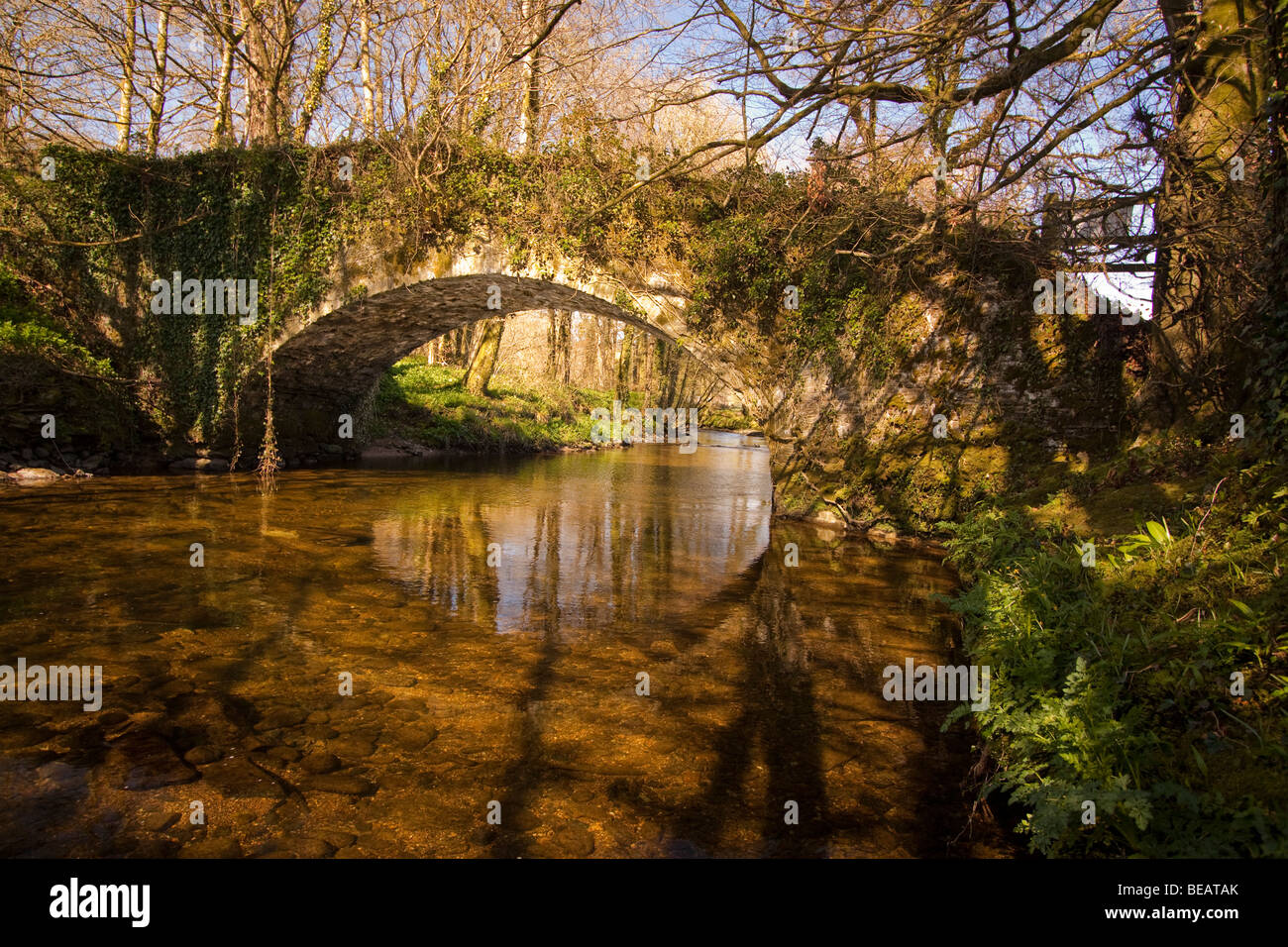 Stream crossings hi-res stock photography and images - Alamy
