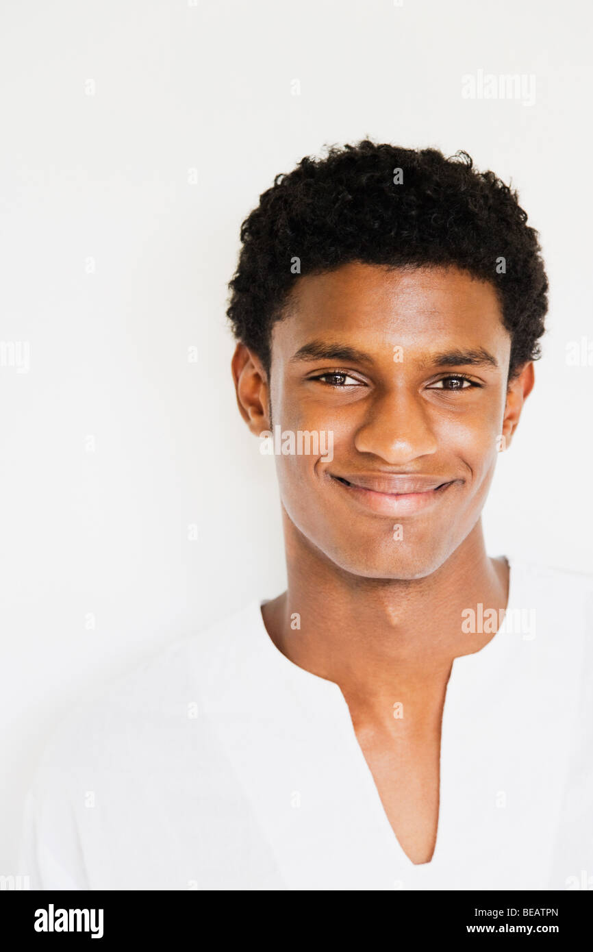African man smiling Stock Photo - Alamy