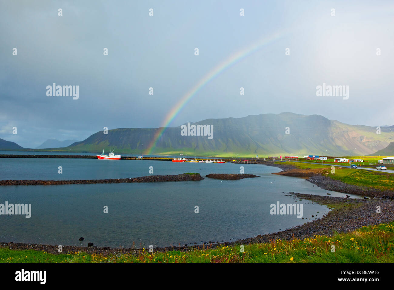 Rainbows iceland hi-res stock photography and images - Alamy