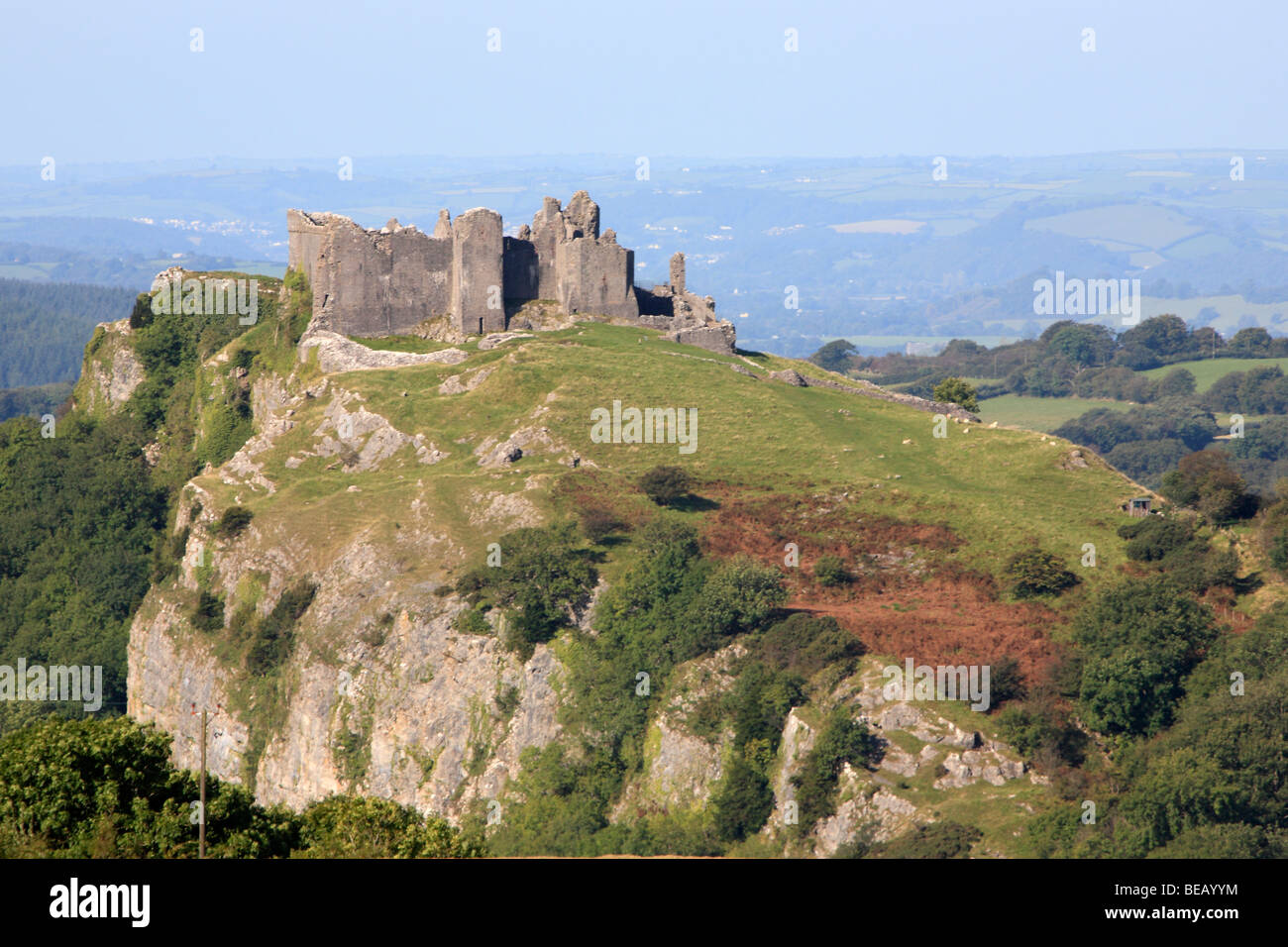 Carreg cennen castle hi-res stock photography and images - Alamy