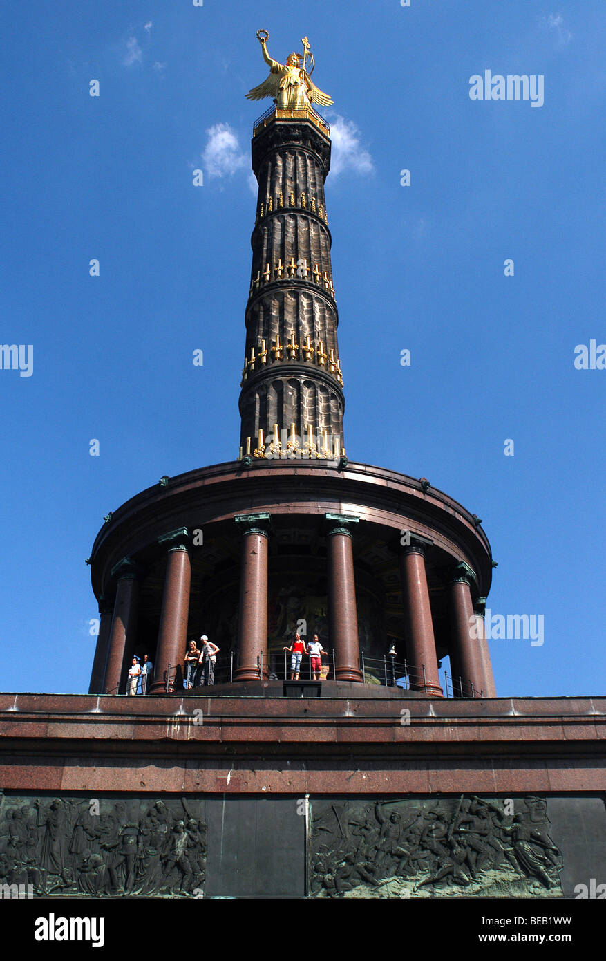 Golden Statue Victory Column, Tiergarten, Berlin, Germany Stock Photo ...