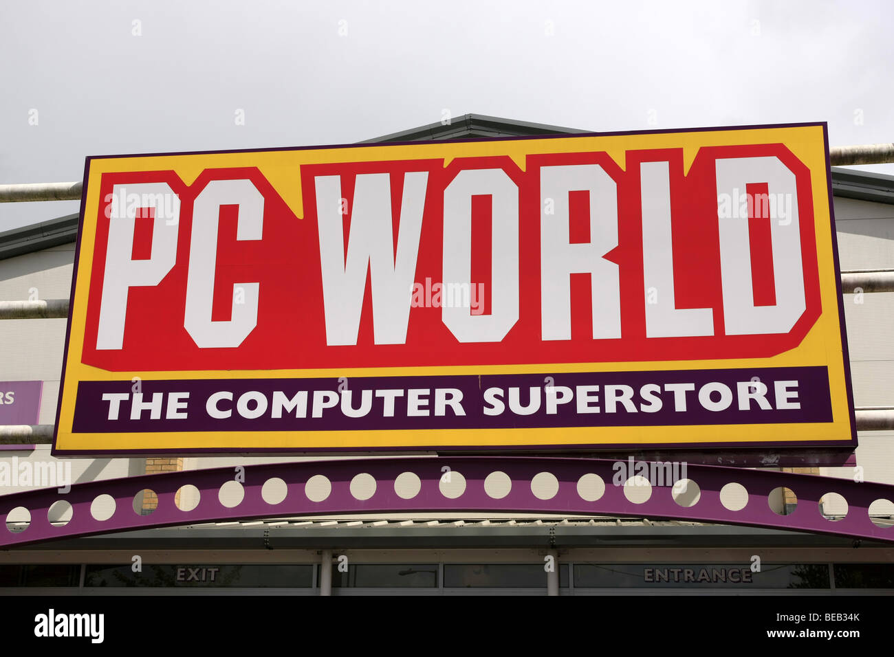 Computer Shop Signboard Design