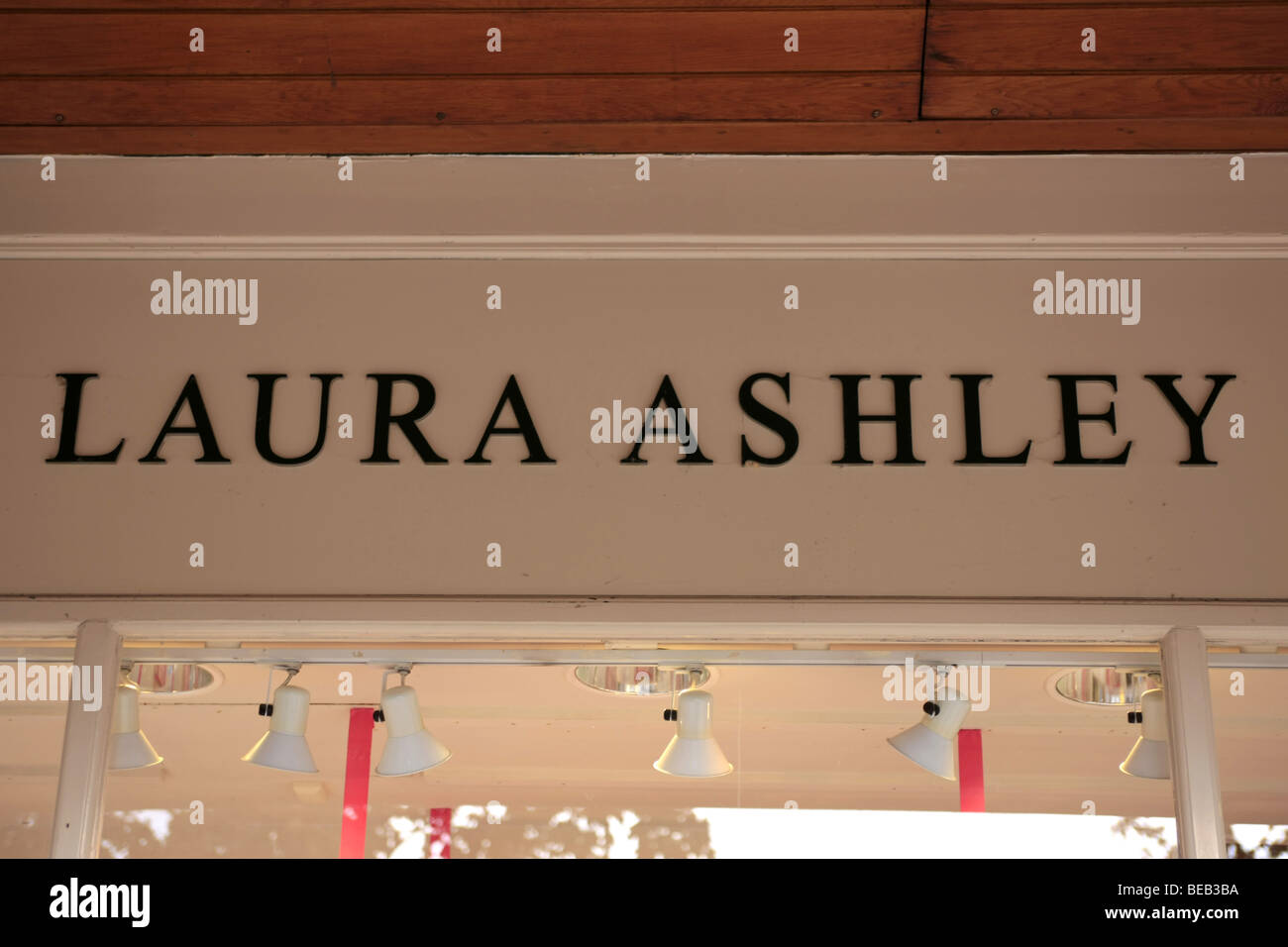 Laura ashley hi-res stock photography and images - Alamy